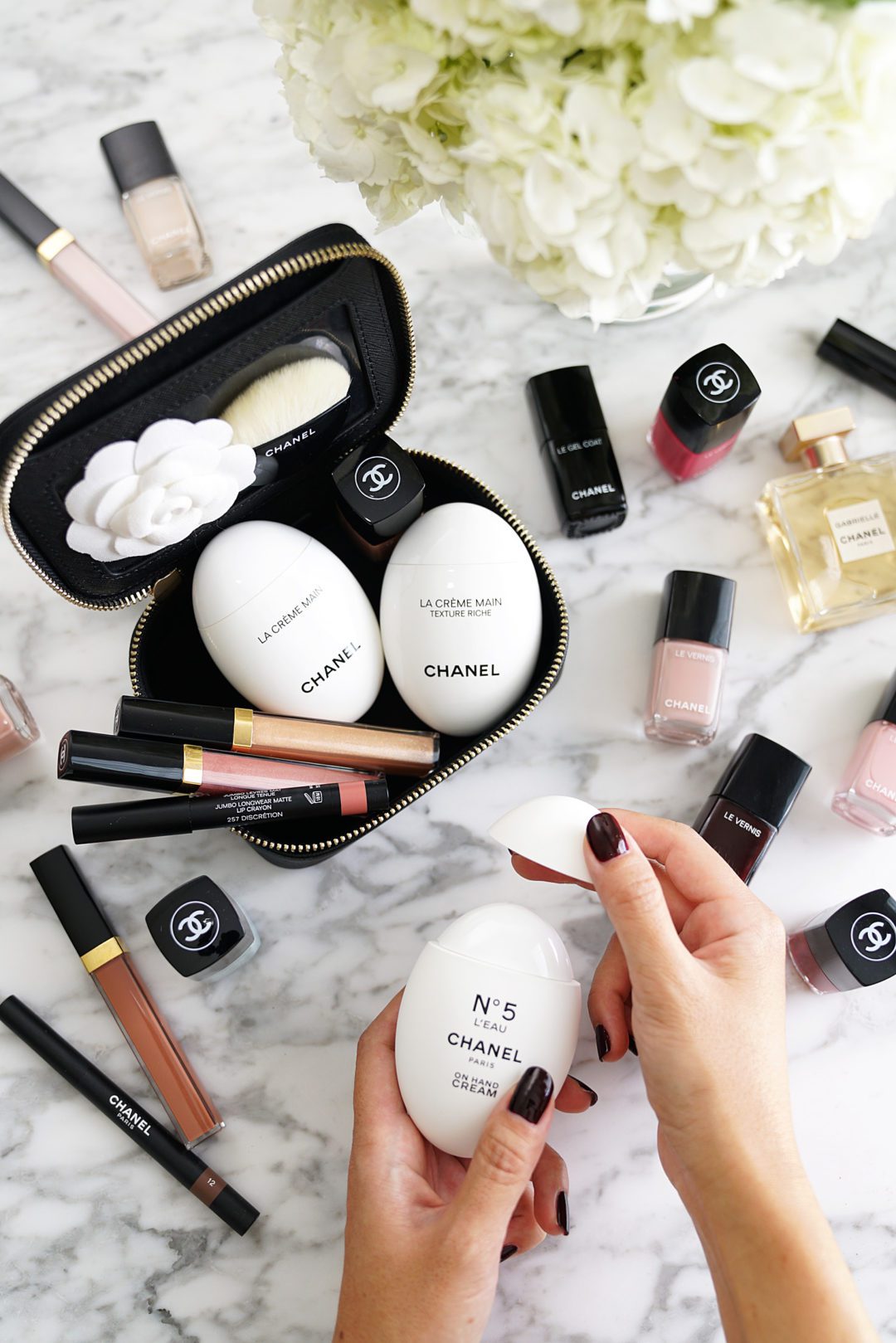 Chanel Hand Cream Review: La Creme Main, Texture Riche and No 5 L'Eau ...