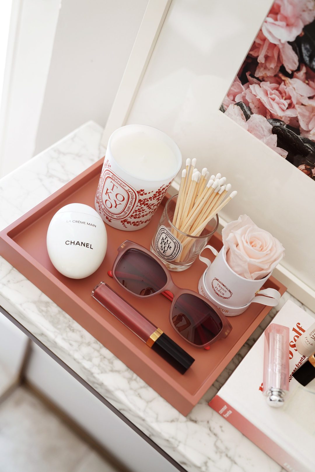 Best Decorative Trays for Your Vanity + Beauty Products - The Beauty ...