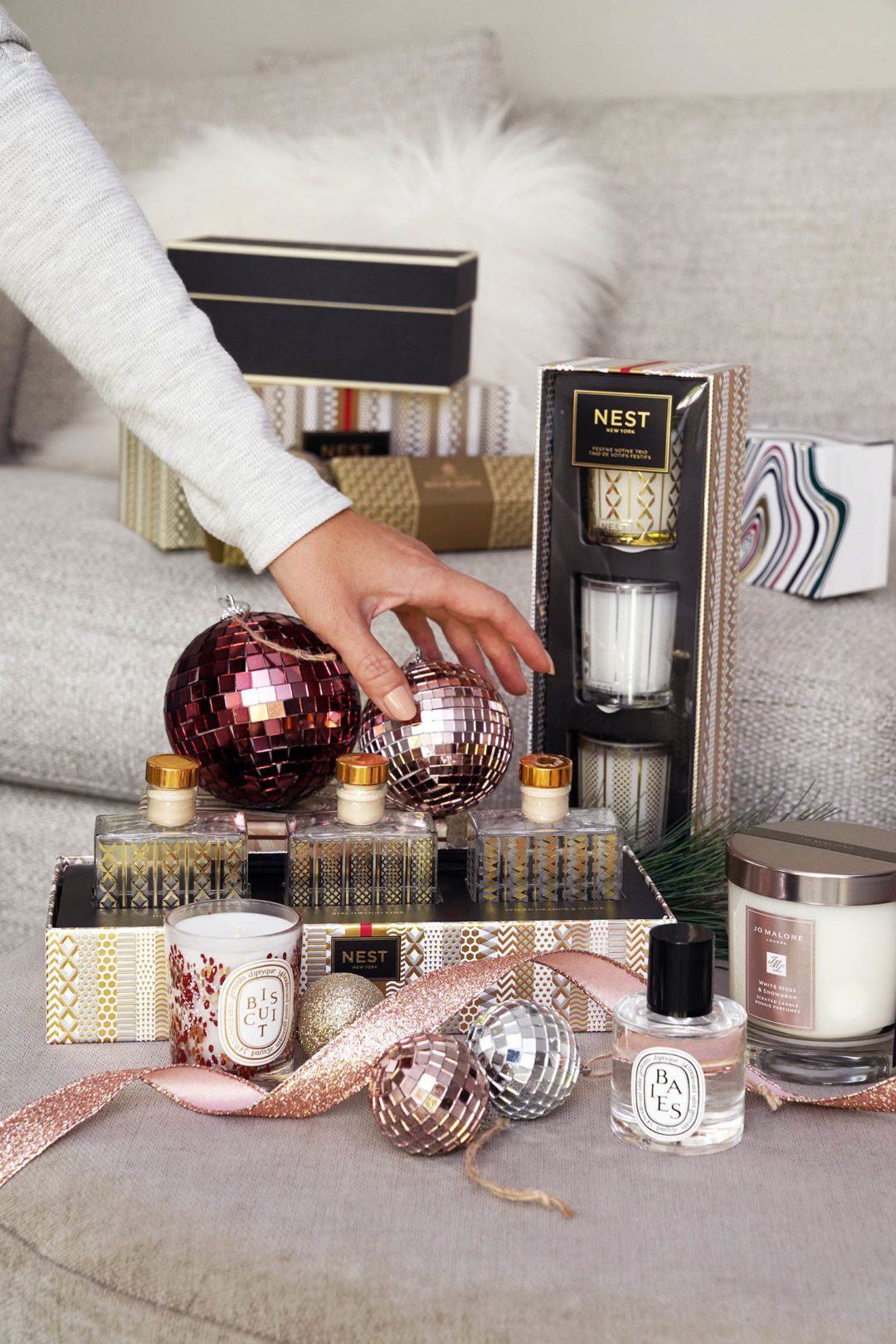 Holiday Gift Ideas for the Hostess + Home - The Beauty Look Book