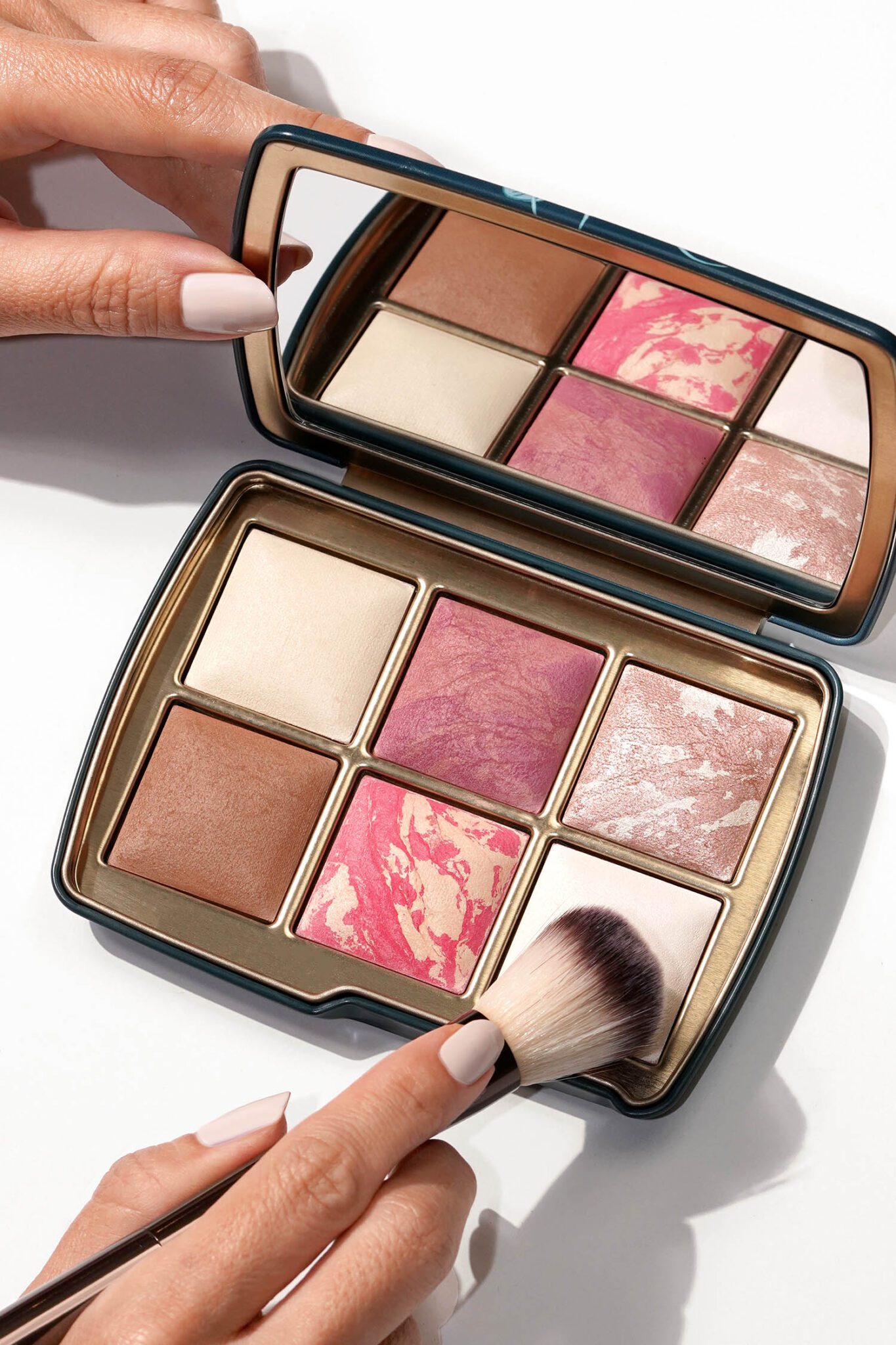 Hourglass Ambient Lighting Edit Unlocked Palettes 2023 - The Beauty ...