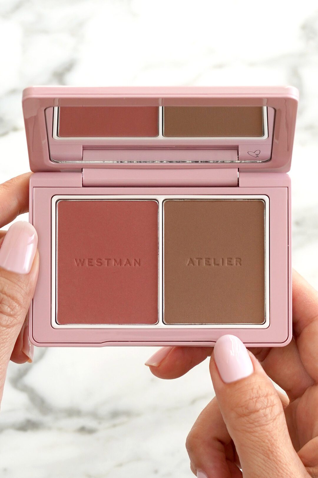 The Beauty Look Book - Beauty Blog, Reviews + Makeup Looks