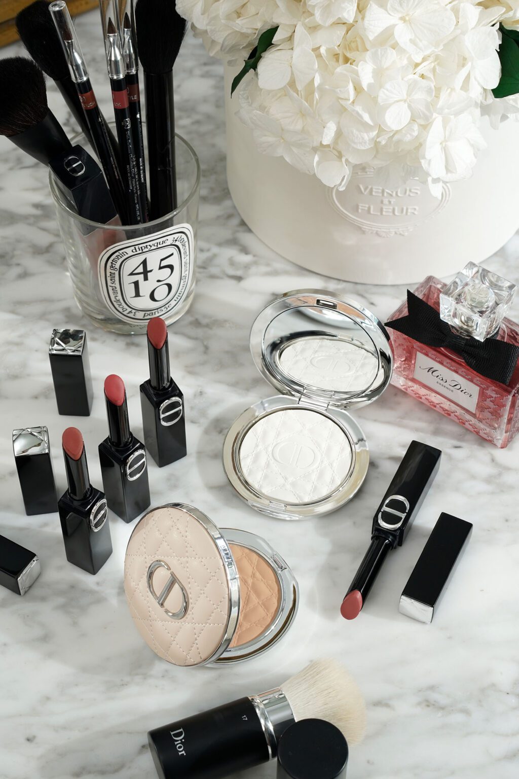 New Dior Beauty – Powder Filters, Miss Dior Essence, On Stage Lips ...